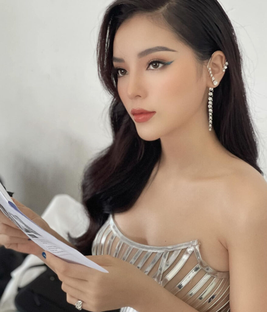 Nguyễn Cao Kỳ Duyên show body ngọt nước - Socolive