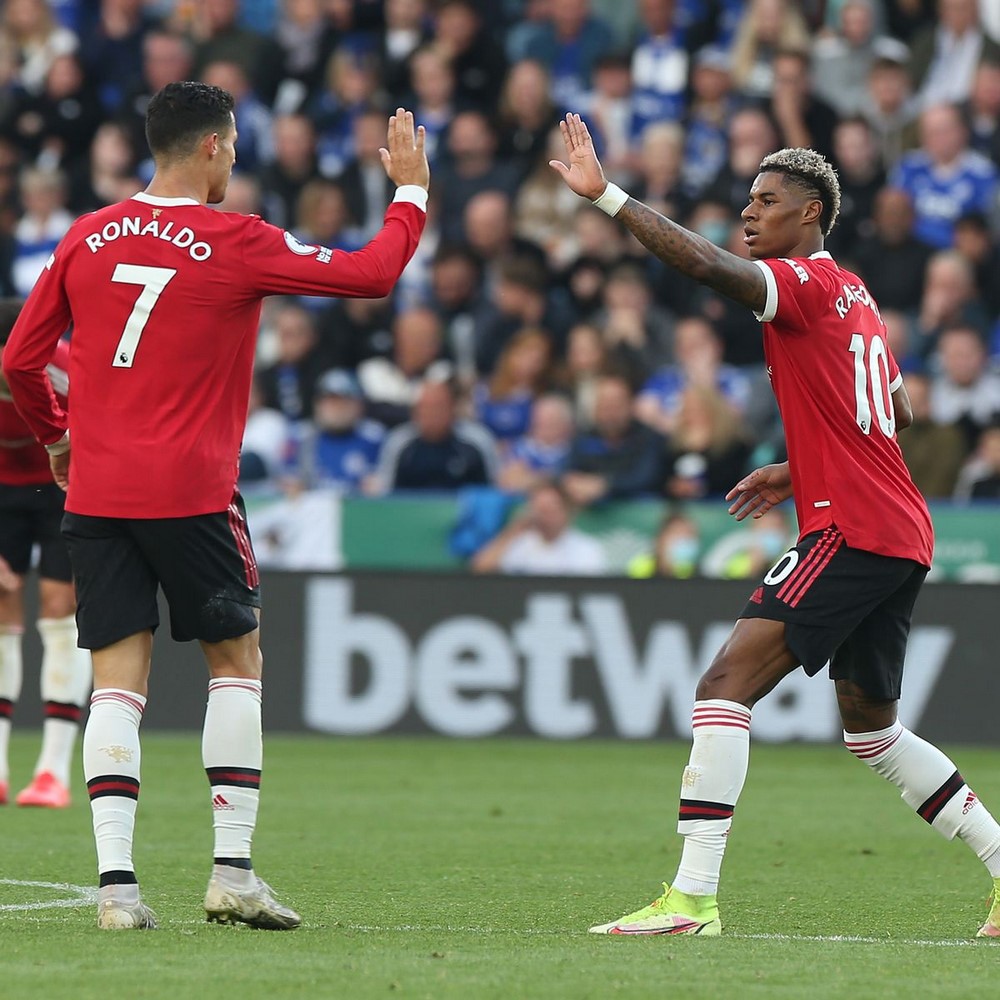 Marcus Rashford phá thành tích của CR7